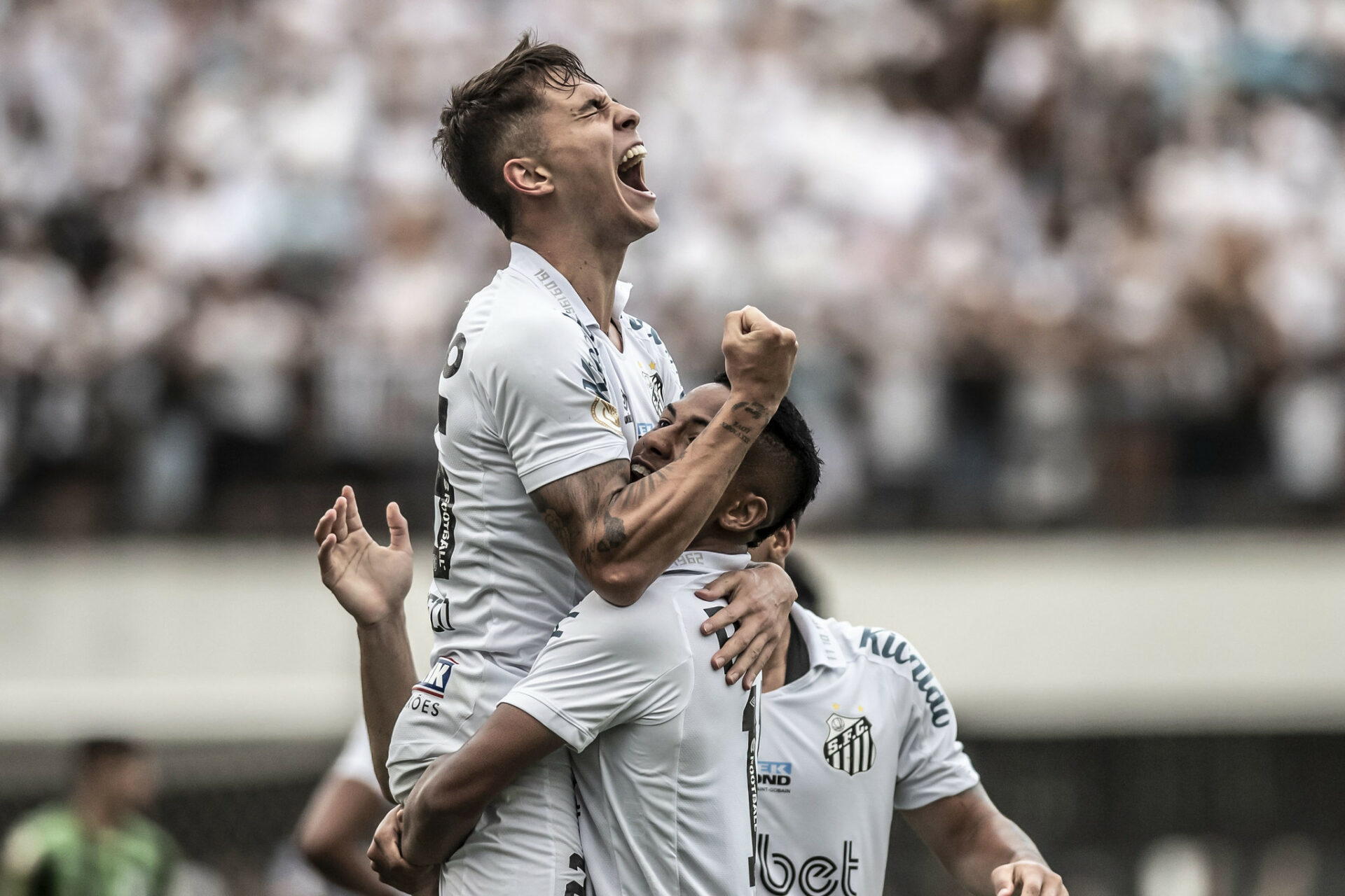 Quarteto do Santos aparece em lista de melhores jogadores jovens do mundo; veja os nomes – Santistas