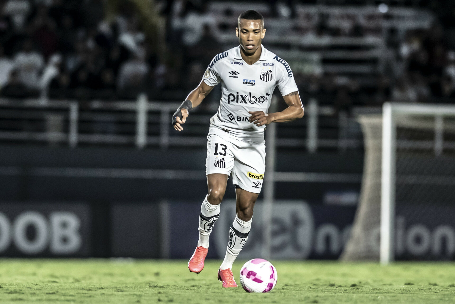 Madson abre o jogo e fala sobre renovação com o Santos – Santistas