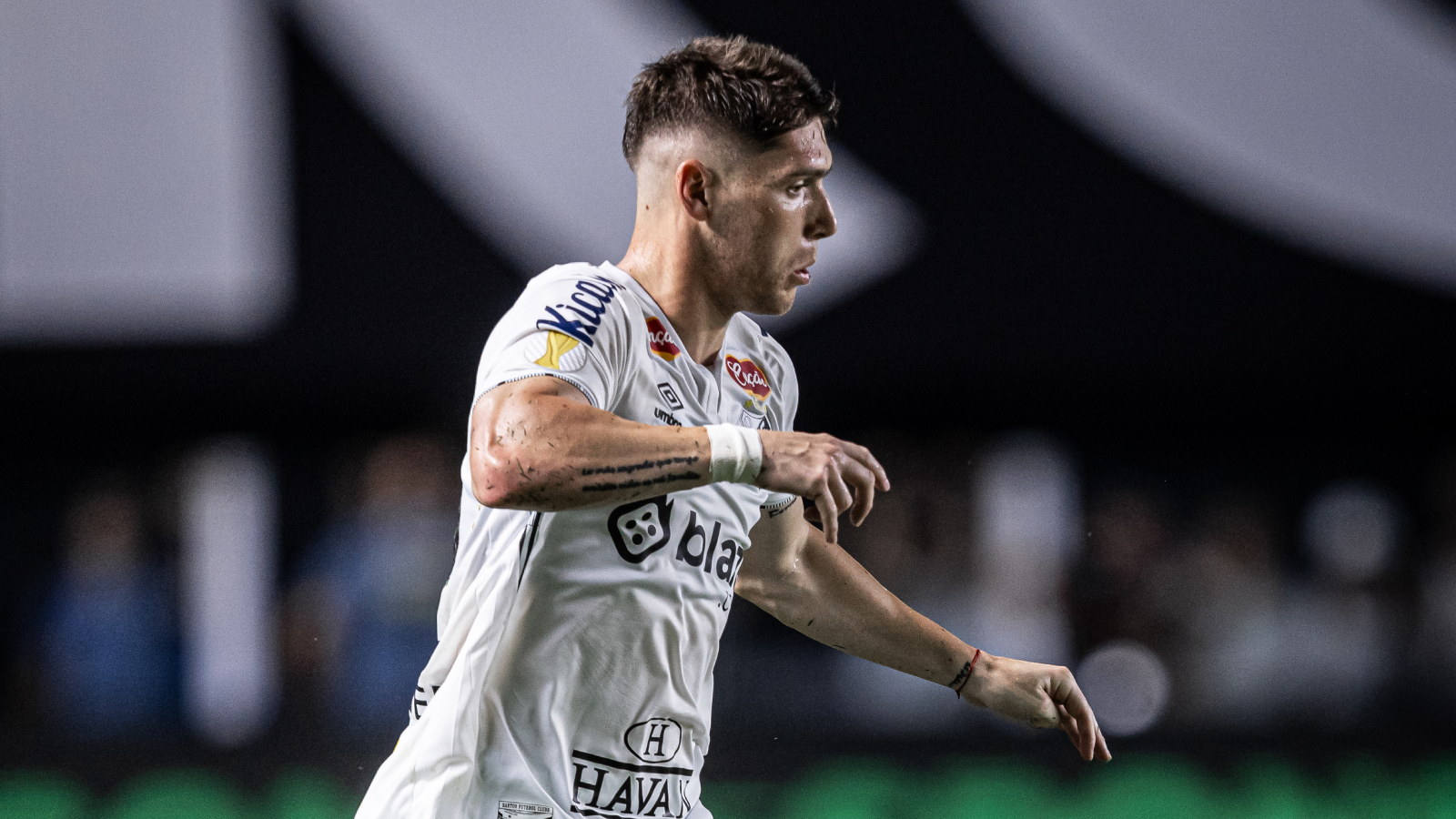 "Todos juntos"; Rollheiser estreia pelo Santos e mostra empolgação nas ...